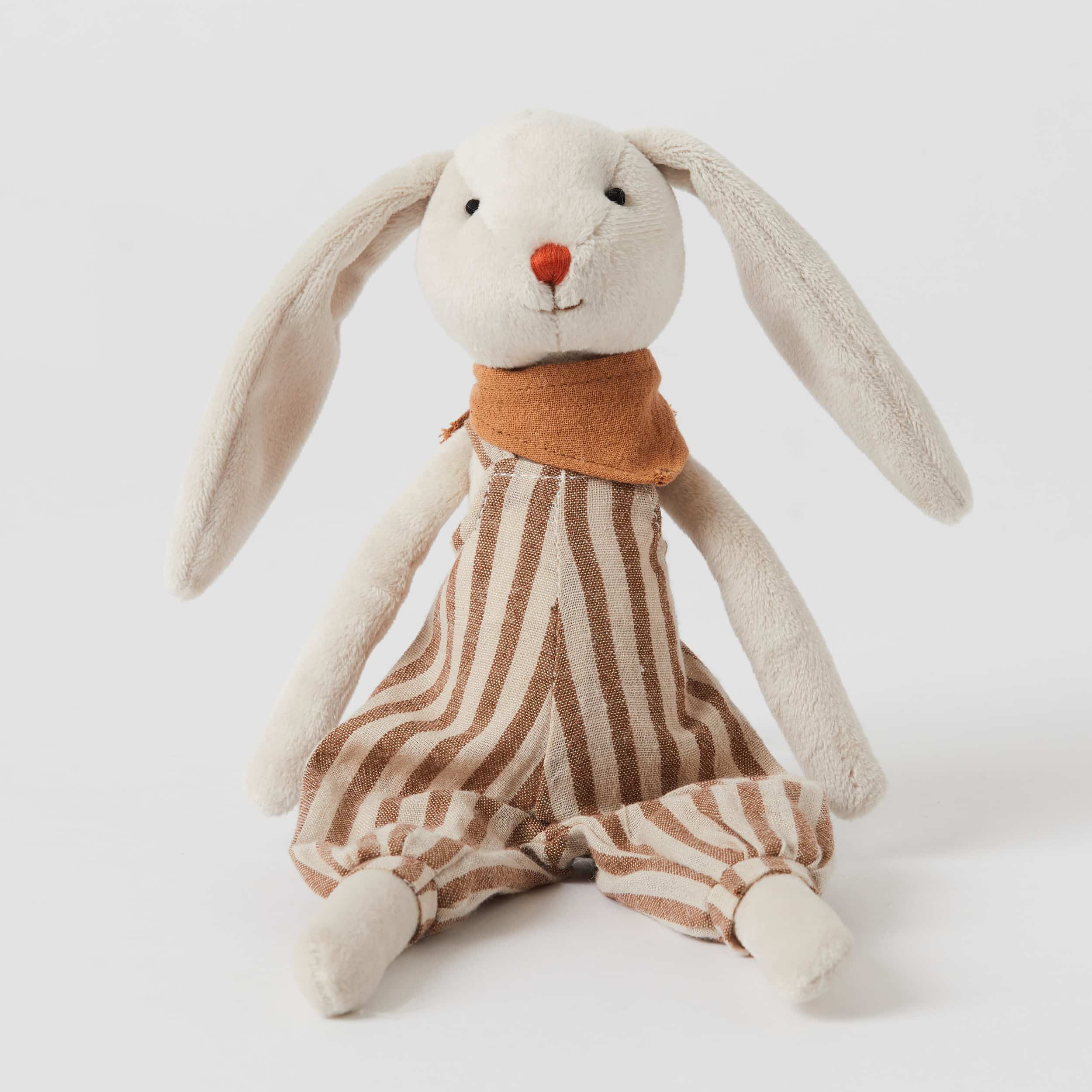 BYRON BUNNY – Victoria's Flowers & Gifts